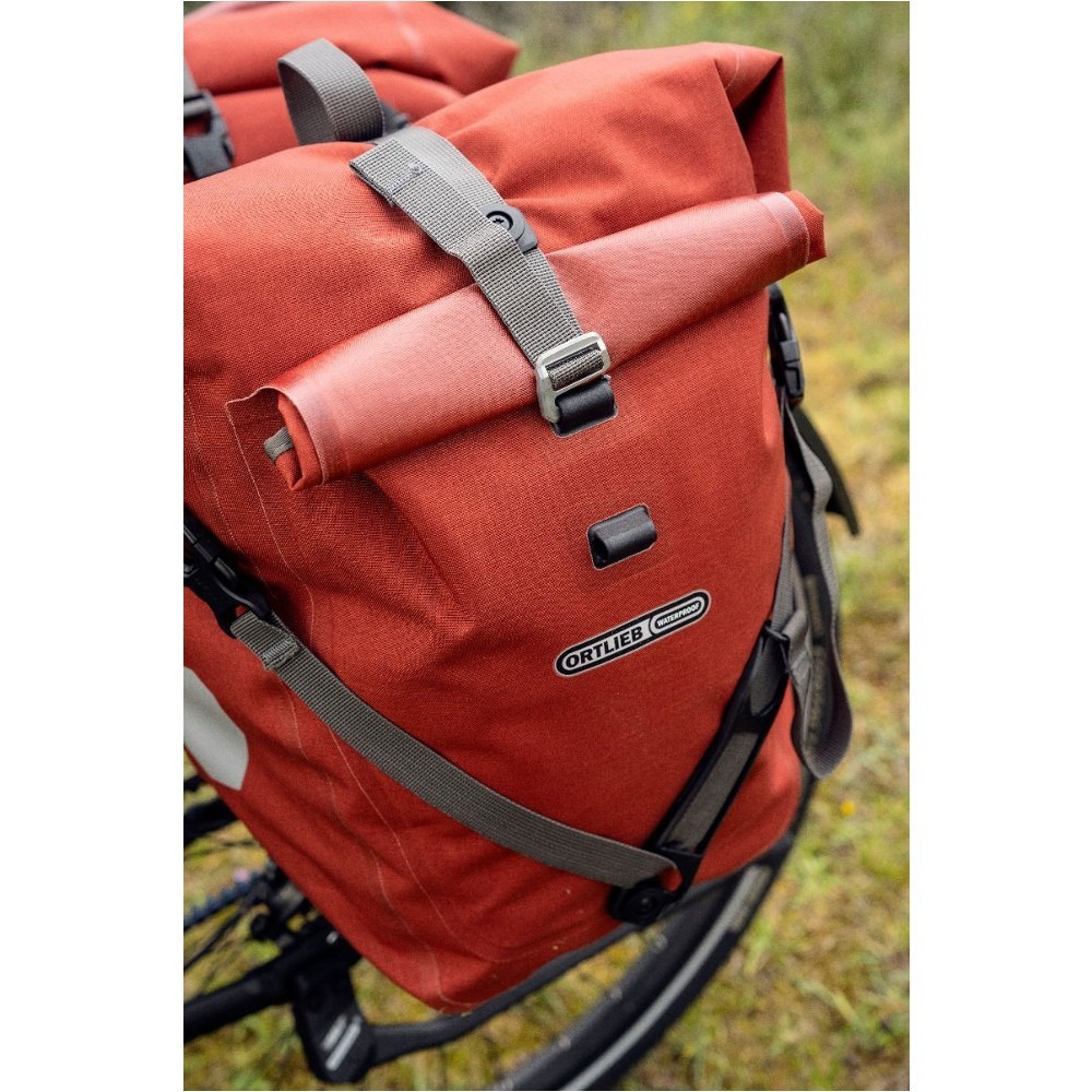 Sakwa Ortlieb Back Roller Plus czerwona - Rowertour.com